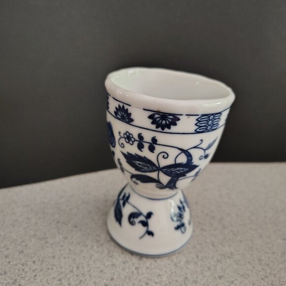 Vintage Danube | Dining | Vintage Blue Danube Japan Blue White Egg Cup ...
